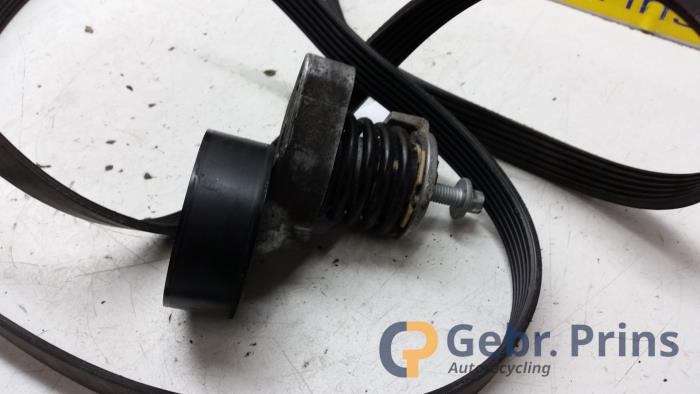 Spanrol Multiriem Mercedes C-Klasse - A0019937896 271820