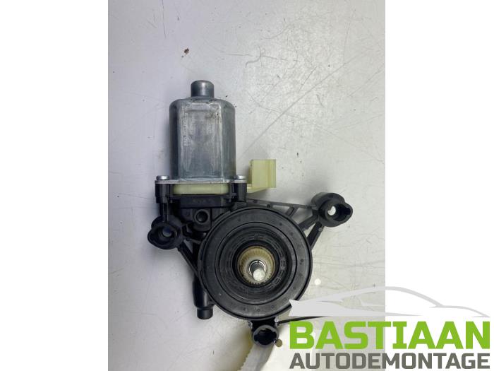 Seat Leon ST (5FF) 1.4 TSI ACT 16V Raammotoren portier voorraad