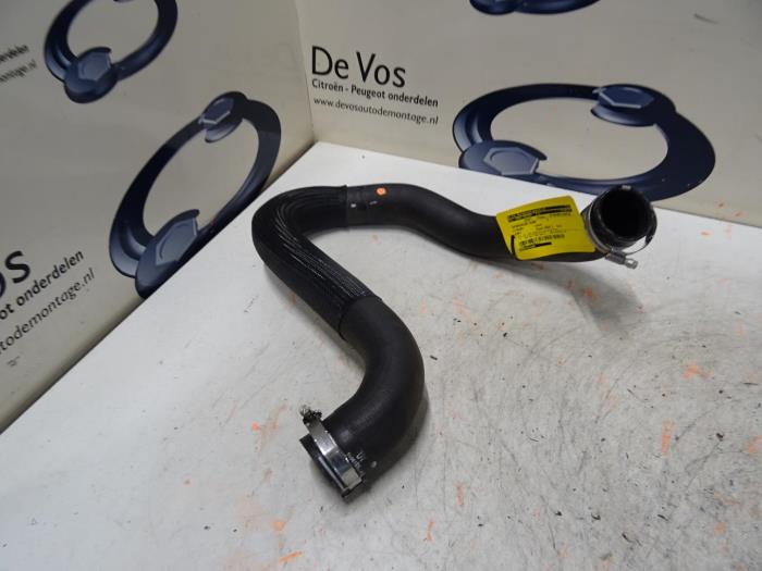 Intercooler Slangen met artikelnummer 9806788380 voorraad