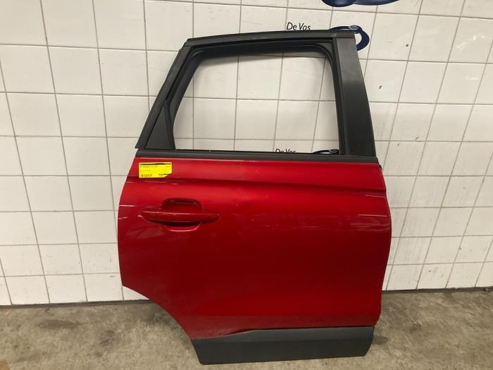 Deuren 4Deurs rechts-achter met artikelnummer 39127312 voorraad