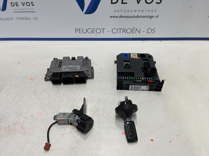 Computer Motormanagement Peugeot 207 CC 1.6 16V - 1944G7 5FS BOSCH