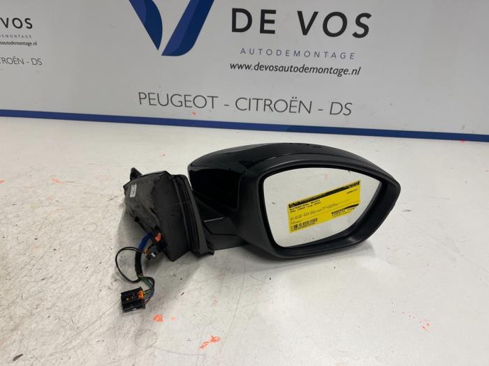 Buitenspiegel rechts Opel Corsa F 1.2 Turbo 12V 100 - 983769791T