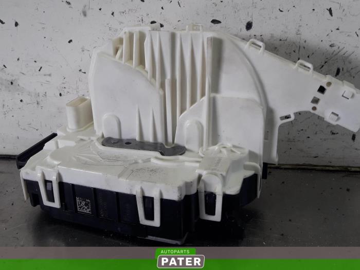 Deurslot Mechaniek 4Deurs rechts-achter Mercedes E E-250 CGI 16V ...