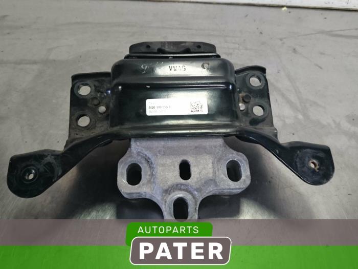 Motorsteunen met artikelnummer 5Q0199555T voorraad