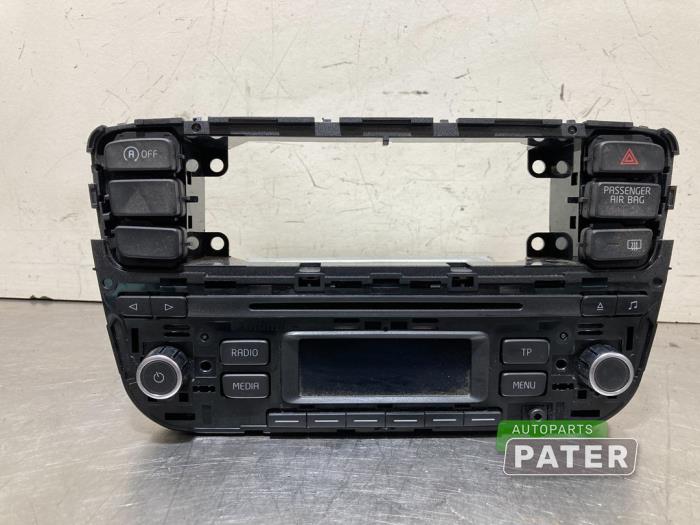 Volkswagen UP Radio CD Spelers voorraad | Onderdelenlijn.nl