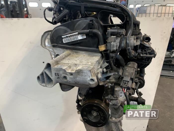 Motor Volkswagen Golf VII Variant 1.0 TSI 12V BlueMotion Technology - DKRF