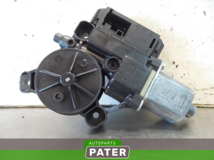 Raammotoren portier met artikelnummer 6R0959802B voorraad