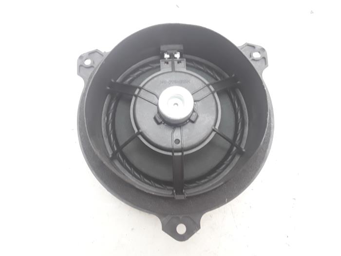 Haut-parleur Toyota Auris
