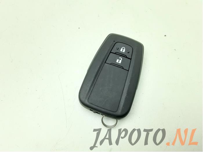 Key Toyota Rav-4