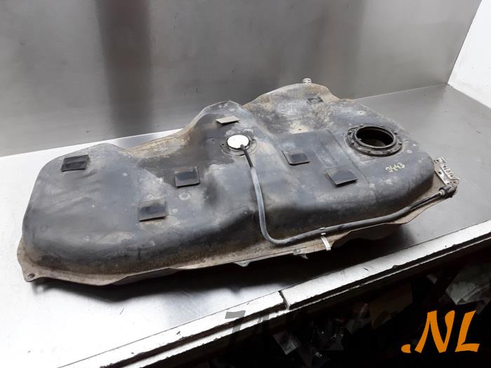 Tank Toyota Corolla Verso