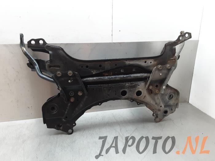 Subframe Toyota Rav-4