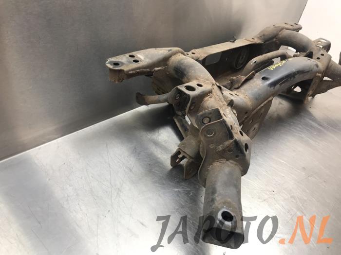 Subframe Toyota Rav-4