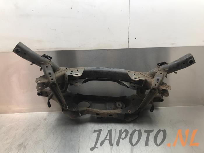 Subframe Toyota Rav-4