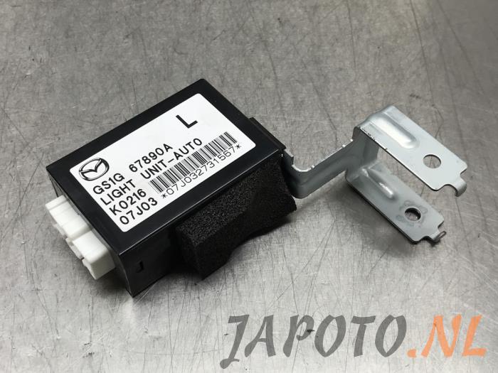 Module for Mazda 6.