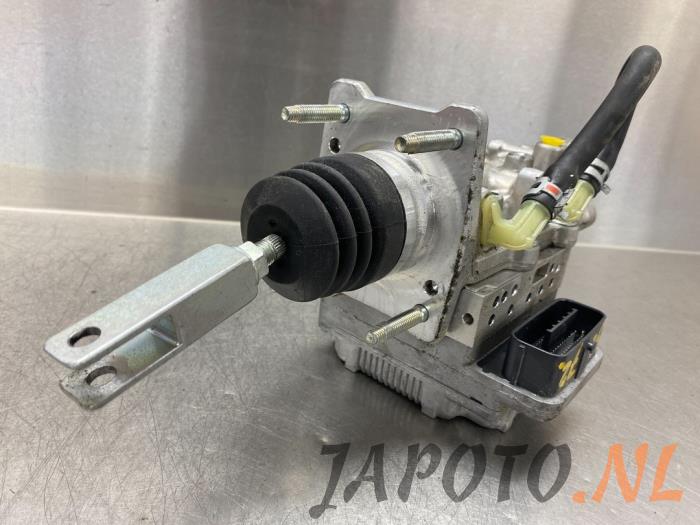 Rempomp Toyota Rav-4