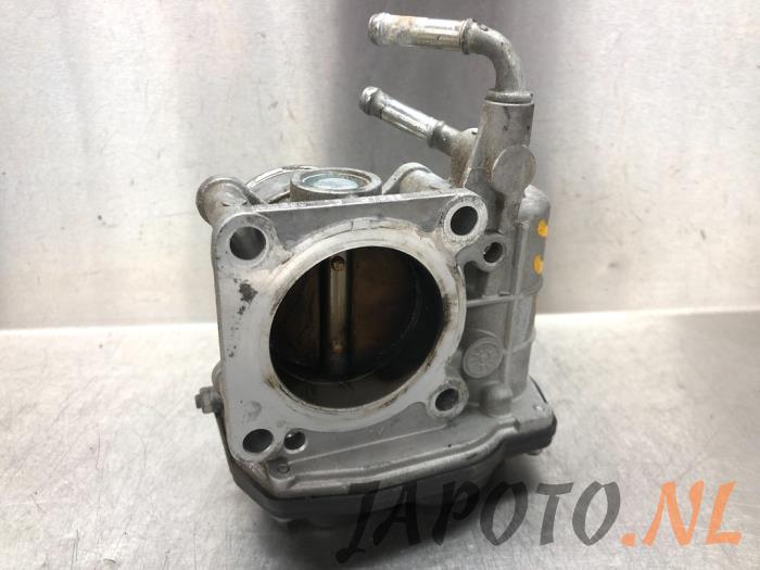 Gasklephuis Nissan Juke