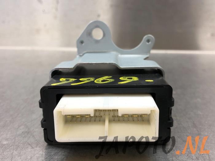 Relay Toyota Rav-4