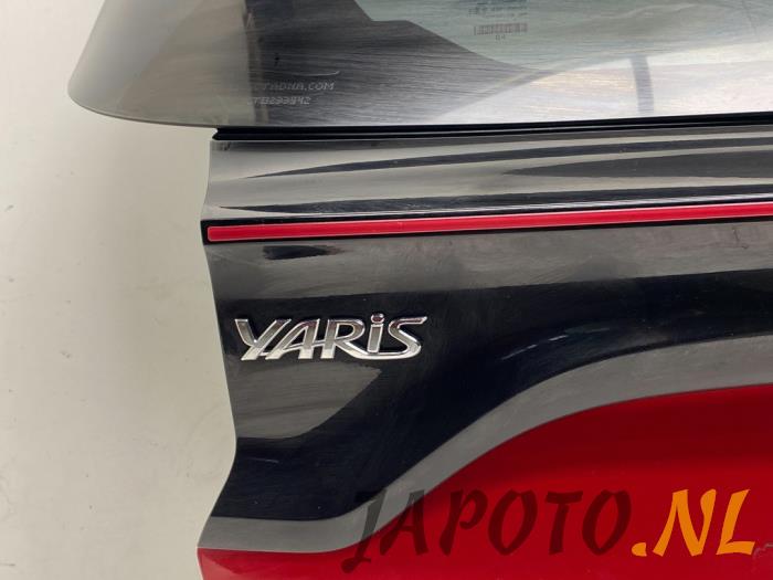 Tailgate Toyota Yaris