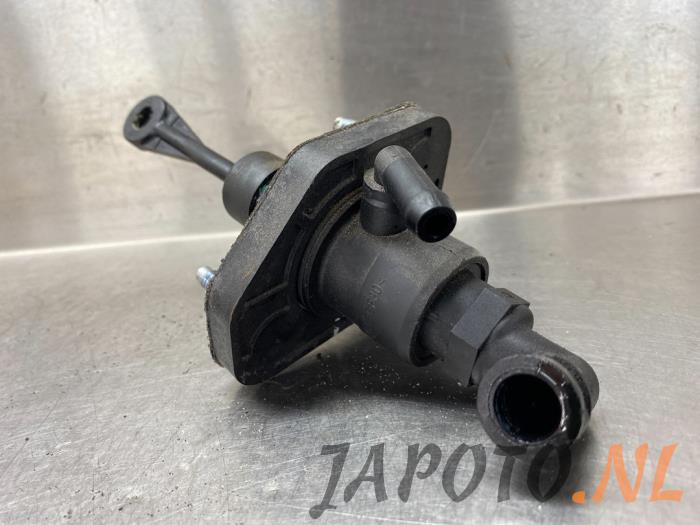 Koppeling Hoofd Cilinder Hyundai i20 1.2i 16V - Japoto Parts B.V.