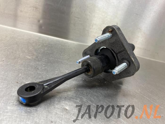 Koppeling Hoofd Cilinder Hyundai i20 1.2i 16V - Japoto Parts B.V.