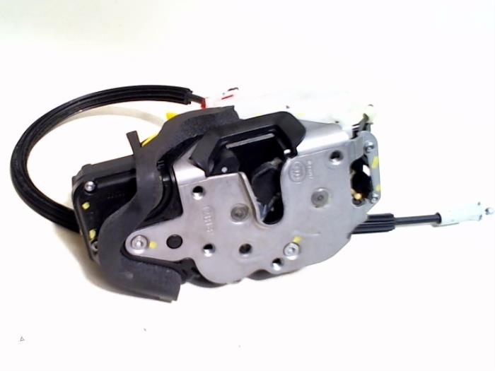 Gebruikte Chevrolet Aveo 1.3 D 16V Deurslot Mechaniek 4Deurs links-voor ...