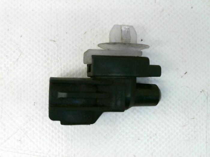 Outside temperature sensor for Toyota Yaris 0775005191 - Japoto.nl