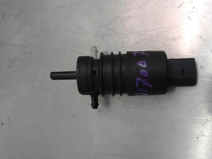 Ruitensproeierpomp voor Mitsubishi Colt 1.3 16V - 2048660221 MERCEDES