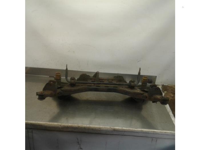 Subframe Mazda 6.