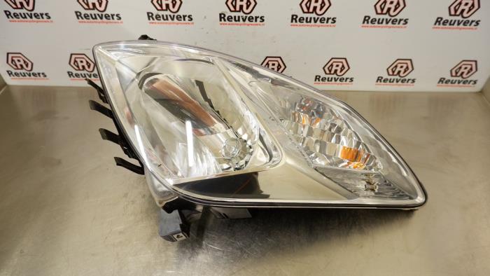 Koplamp links Toyota Prius 1.5 16V - 8117047090 DEPO