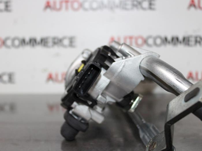 Nieuwe Renault Clio IV (5R) Ruitenwissermotor voor - 288008961R ...