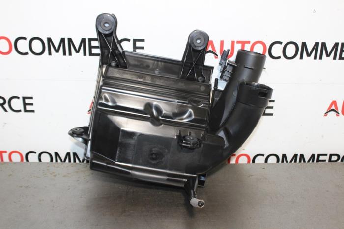 Luchtfilterhuizen met artikelnummer 9806561080 voorraad