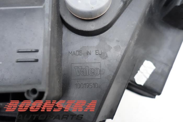 Gebruikte BMW 1 serie (E87/87N) 120i 16V Koplamp rechts - 63117193388 ...