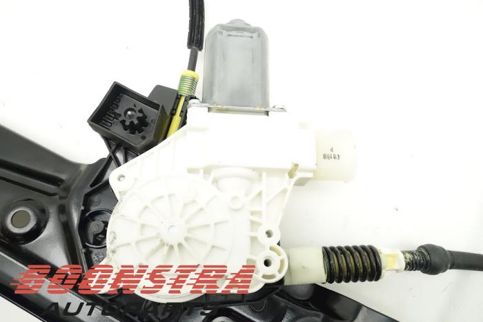 Ruitmechaniek 4Deurs rechts-voor BMW 5 serie 520d 16V - 51337182132