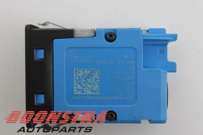 AUX/USB aansluiting BMW 3 serie Touring 330i 2.0 TwinPower Turbo 16V ...