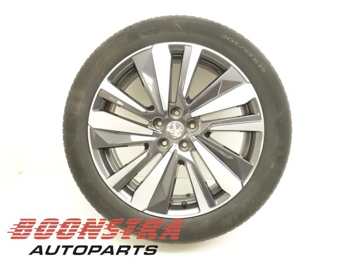 Velgen set + banden Peugeot 3008 II 1.6 16V Hybrid - 98471471XW ...