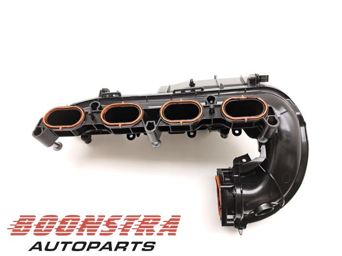 Inlaatspruitstukken met artikelnummer A2740900037 voorraad