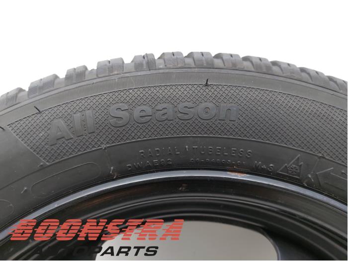 Velg + Band Citroen C3 1.2 Vti 12V PureTech - 9811038280 Staal KLEBER