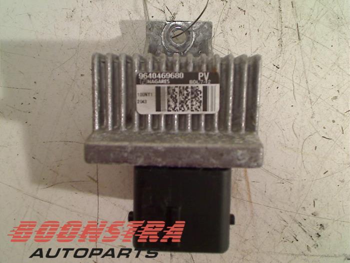 Gebruikte Nissan Navara (D40) 2.5 dCi 16V 4x4 Voorgloei Relais ...