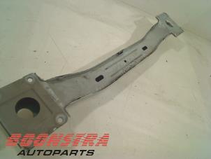 Gebruikte Mercedes A (W176) 2.2 A-220 CDI 16V Bumperframe voor ...