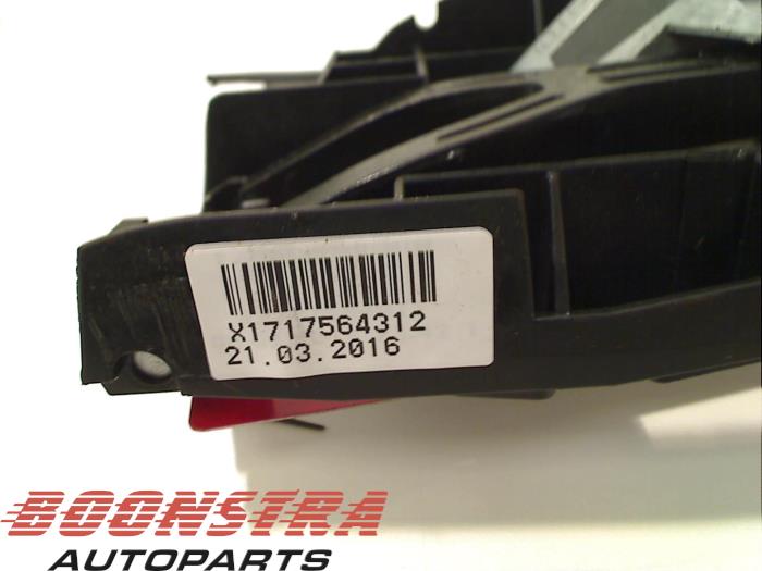 Deurslot Cilinder links BMW 5 serie 520d 16V - 51217175650