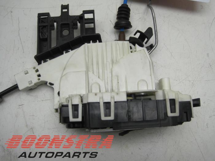 Deurslot Mechaniek 4Deurs links-voor Mercedes A 1.6 A-180 16V - A1667200135
