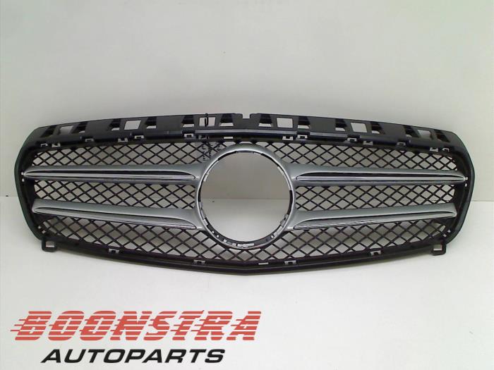Gebruikte Mercedes A (W176) 1.6 A-180 16V Grille - A1768800283 ...