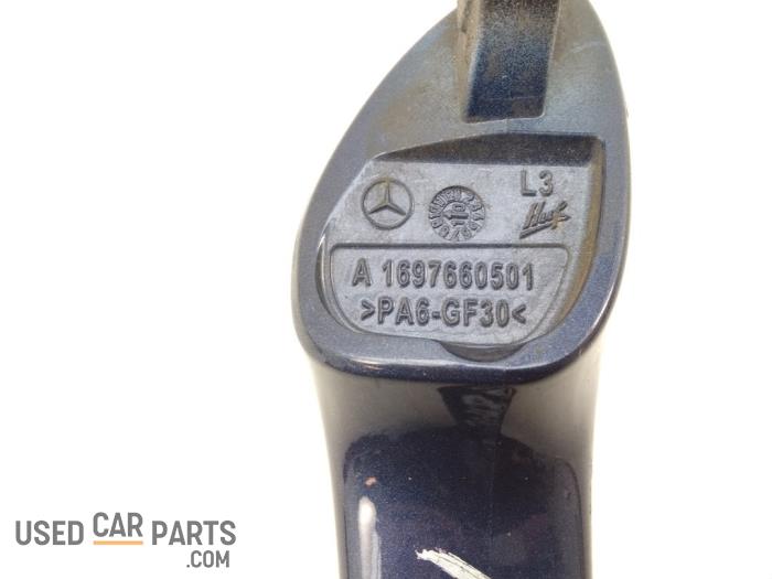 Handgreep Mercedes B 2.0 B-180 CDI 16V - A1697660501