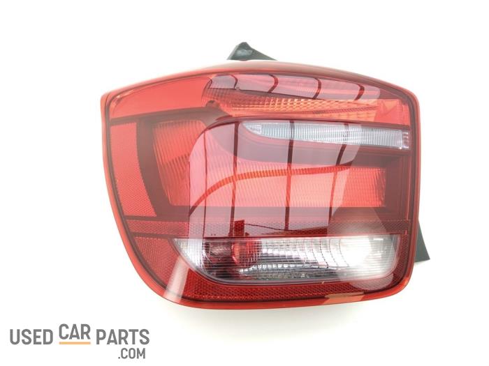 Achterlichten links met artikelnummer 63217270095 voorraad