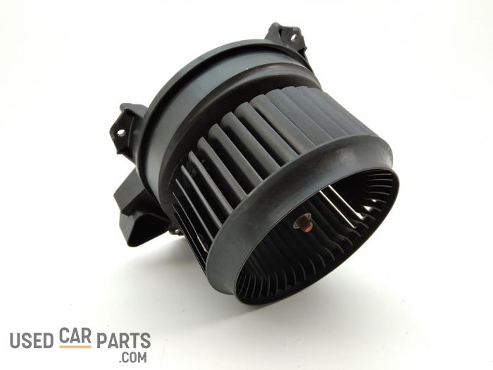 Kachel Ventilatiemotoren met artikelnummer 2469061601 voorraad