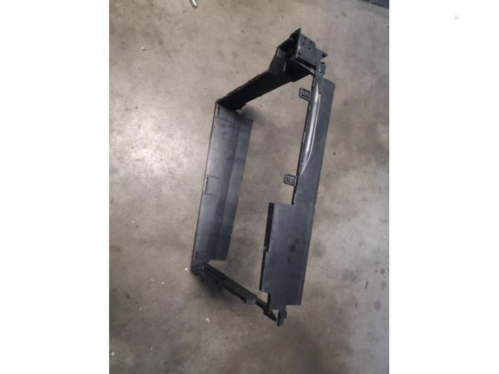 Koelvinhuis Renault Clio IV 1.2 16V - 215592894R