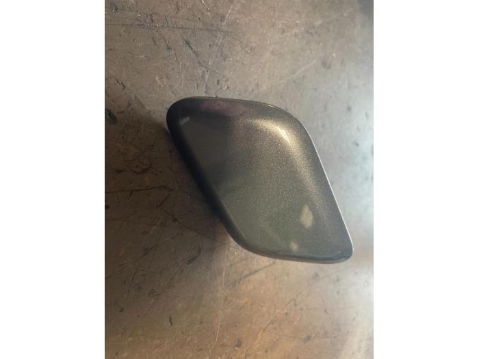 Ford Kuga Afdekkappen koplampsproeier links voorraad