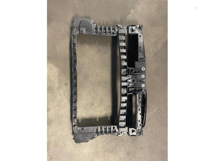 Frontpanelen met artikelnummer 5K0805588E voorraad