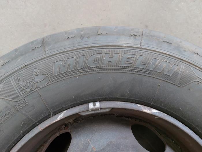 Velg + Band - Staal MICHELIN - Akkie Stomphorst Autodemontage