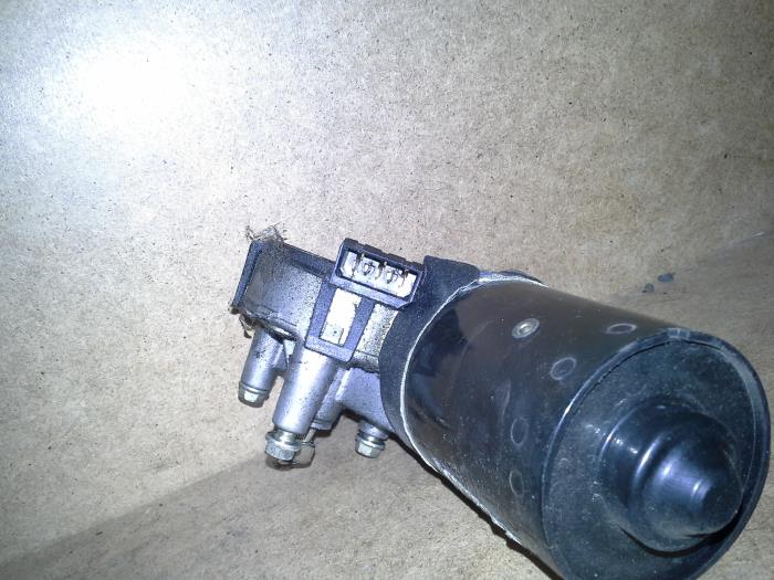 Ruitenwissermotor voor Volkswagen Golf IV 2.3 V5 GTI - 1C0955119